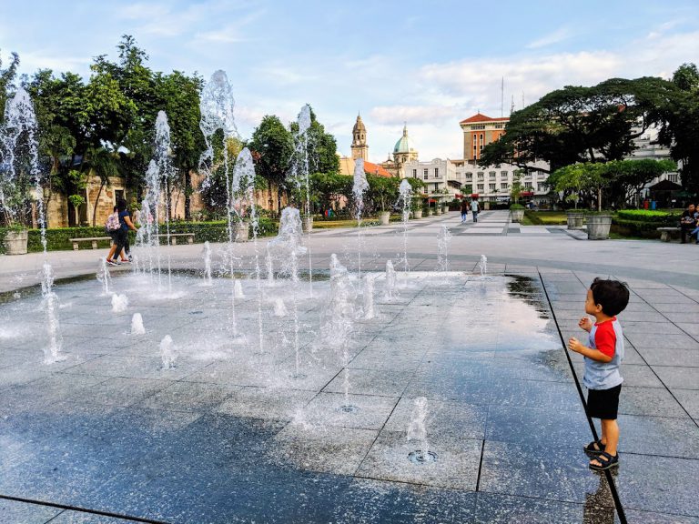 The Philippines with Kids- Everything You Need to Know! - Go Places ...