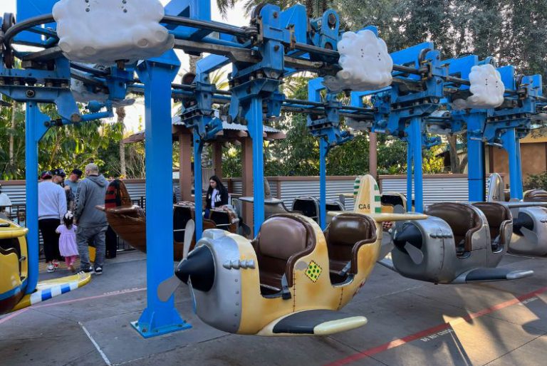 The Ultimate Guide to LEGOLAND for Toddlers - Go Places With Kids